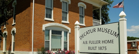 Digital Archives of the Decatur Herald Newspaper